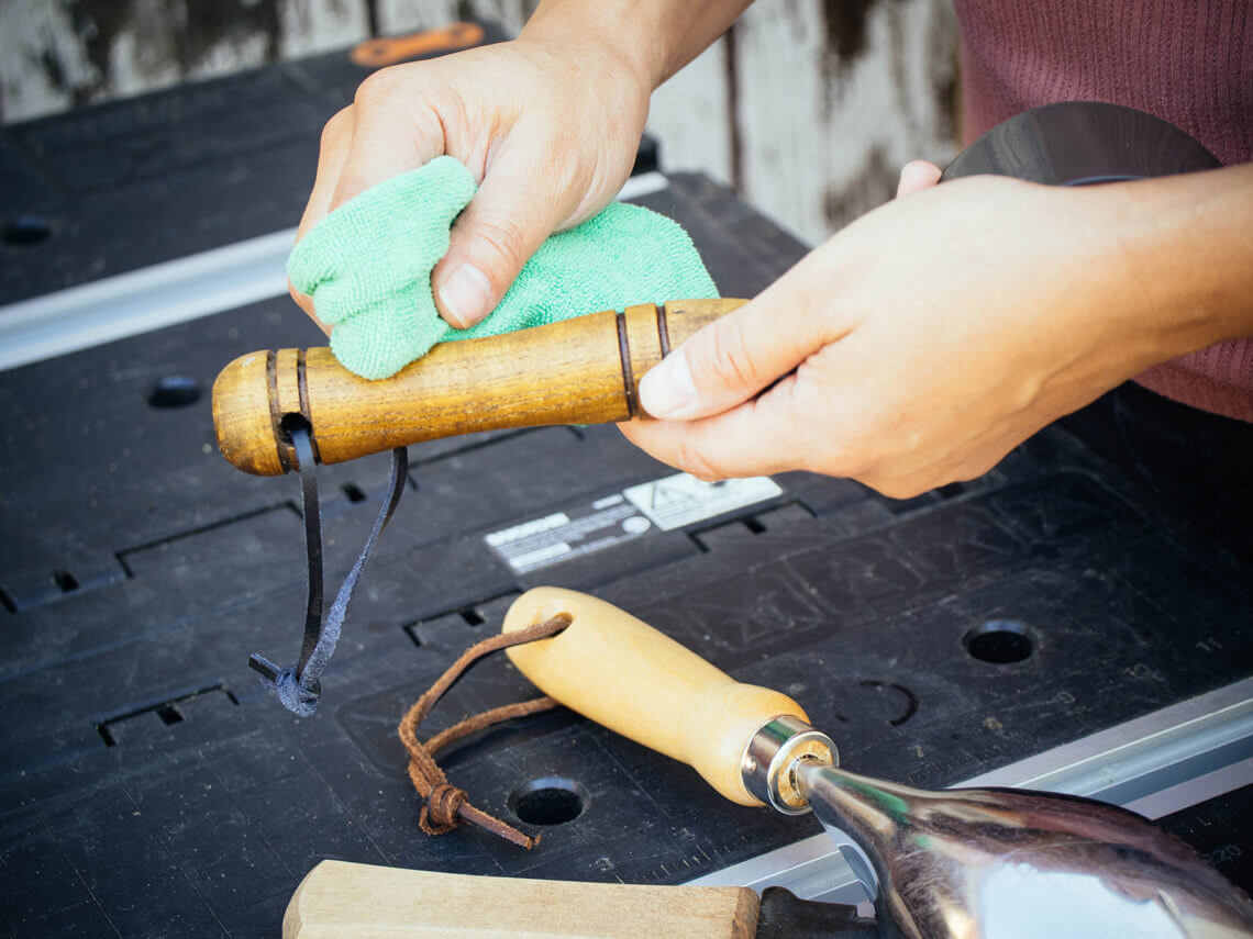 DIY Tool Cleaning Station: The Fastest Way to Clean Garden Tools ...