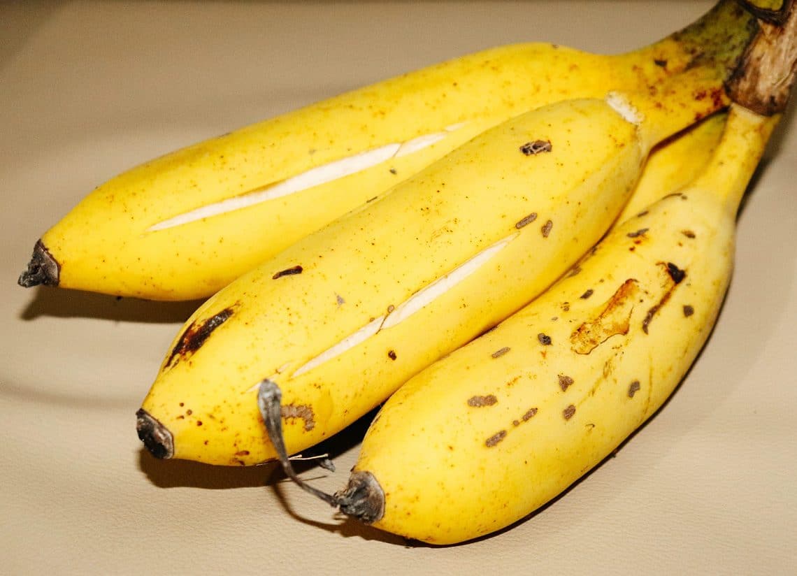 Why Bananas Split Open By Themselves - Garden Betty