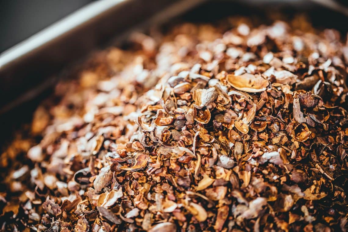 Breaking It Down: 12 Best Types of Organic Mulch – Garden Betty