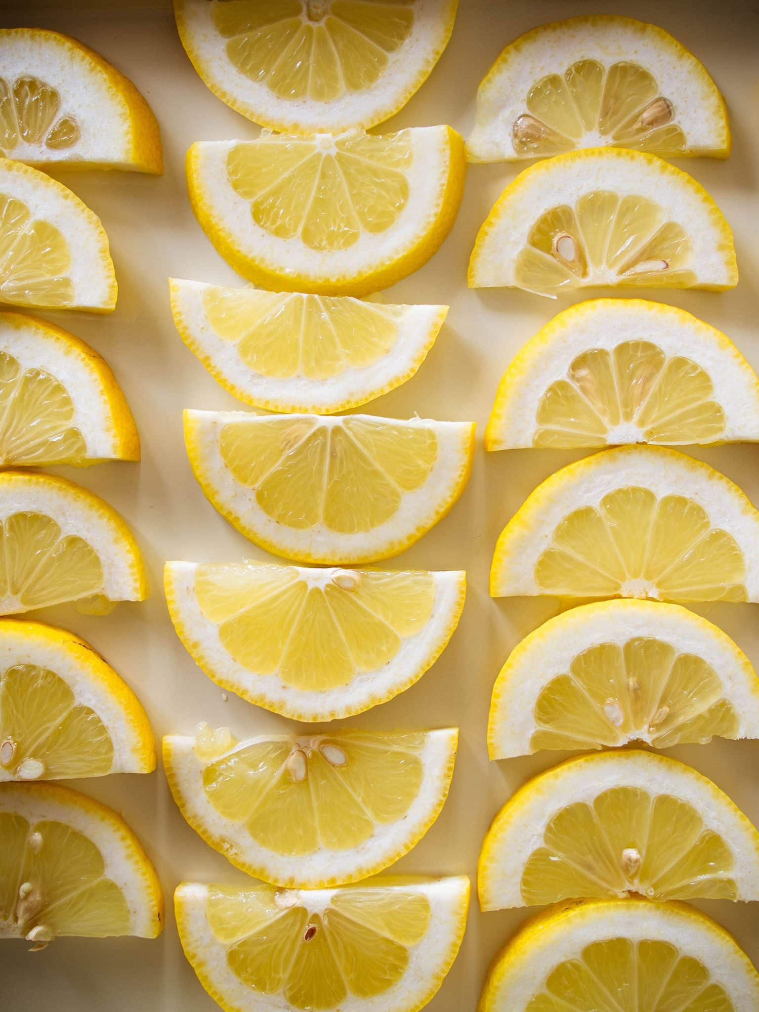 3 Easy Ways to Freeze Fresh Lemons – Garden Betty